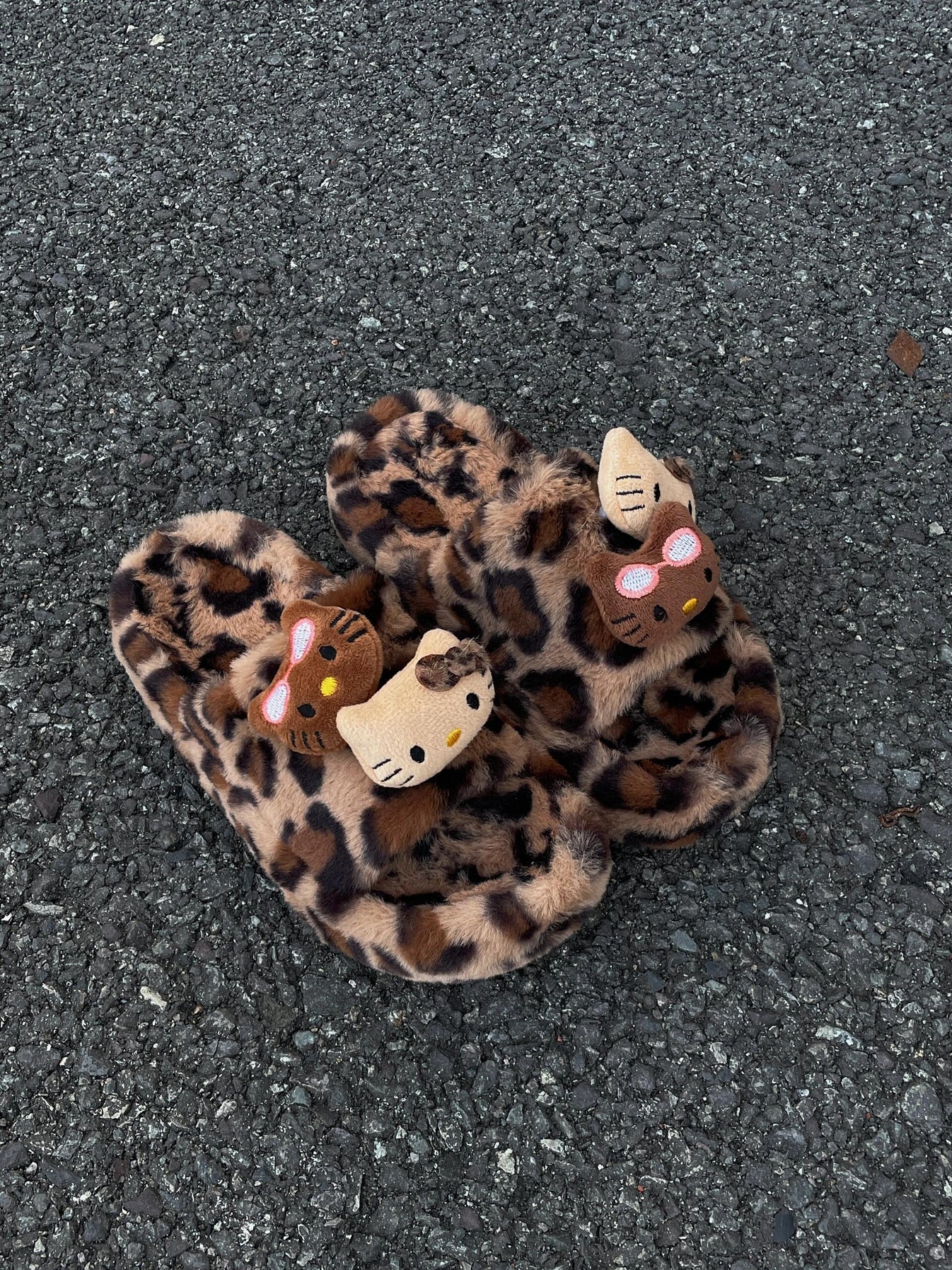Hello Kitty Fluffy Leopard Platform Slippers – In Kawaii Shop