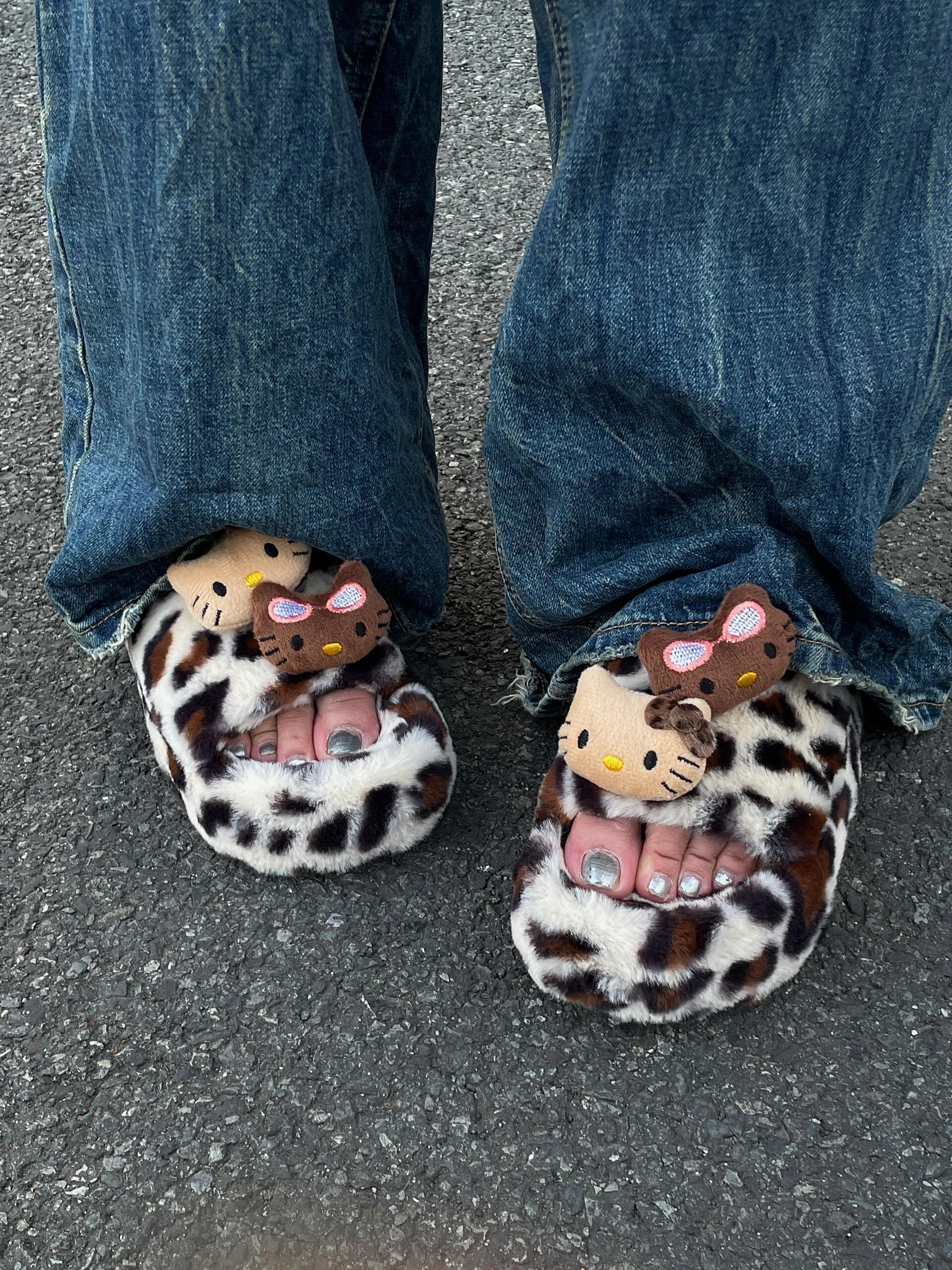 Hello Kitty Fluffy Leopard Platform Slippers – In Kawaii Shop